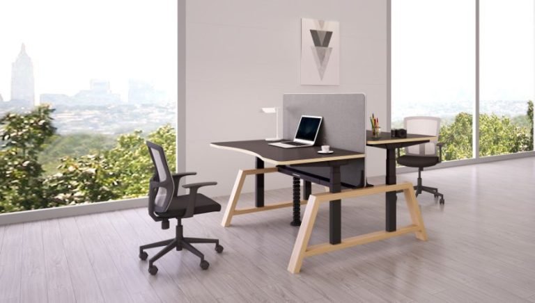 The Pros and Cons of 4 Different Types of Office Workstations | Mige ...