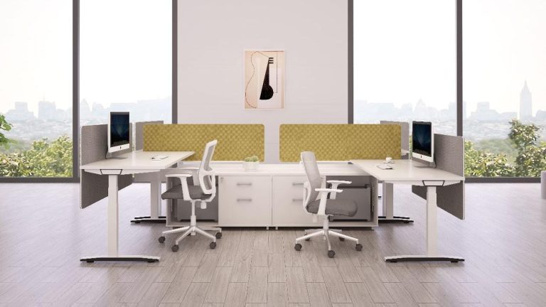 What is the Ideal Standard Desk Height for You? 2025 Guide | Mige ...